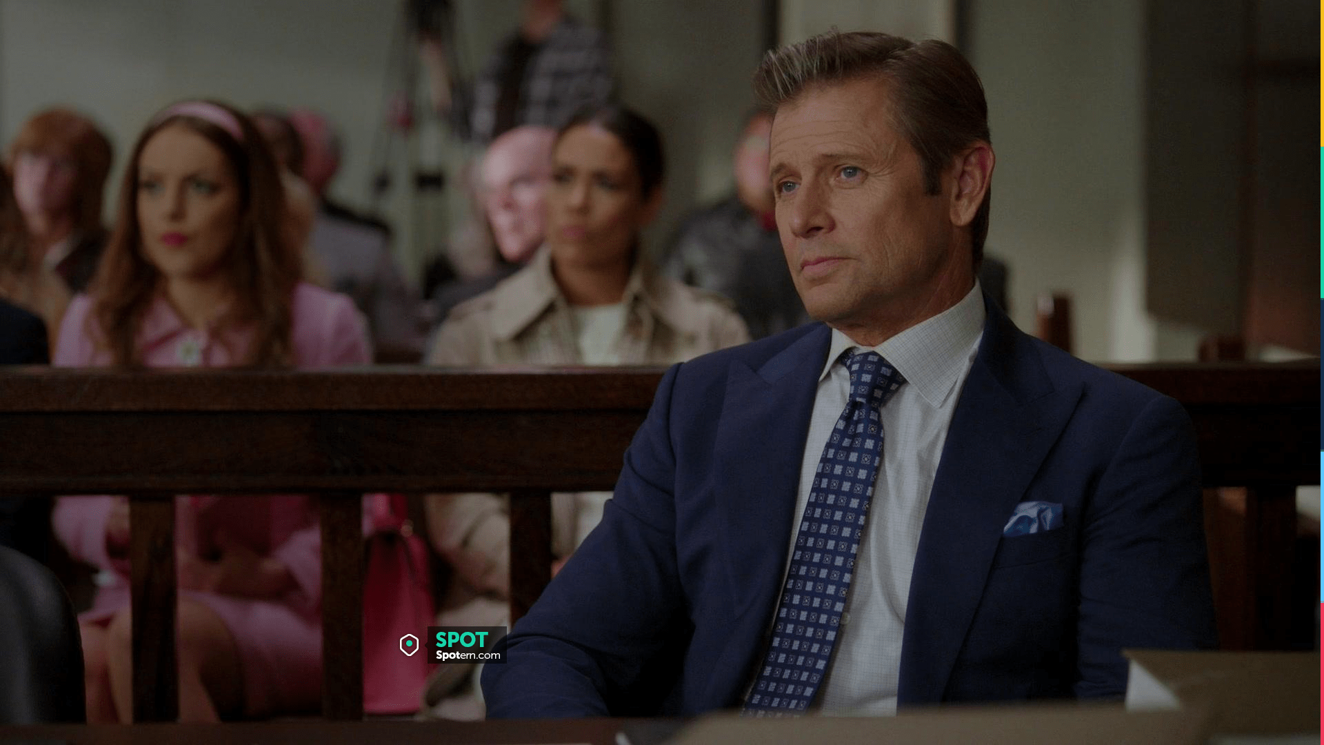 Gucci Guccissima Pink Top Handle Bag de Fallon Carrington (Elizabeth ...