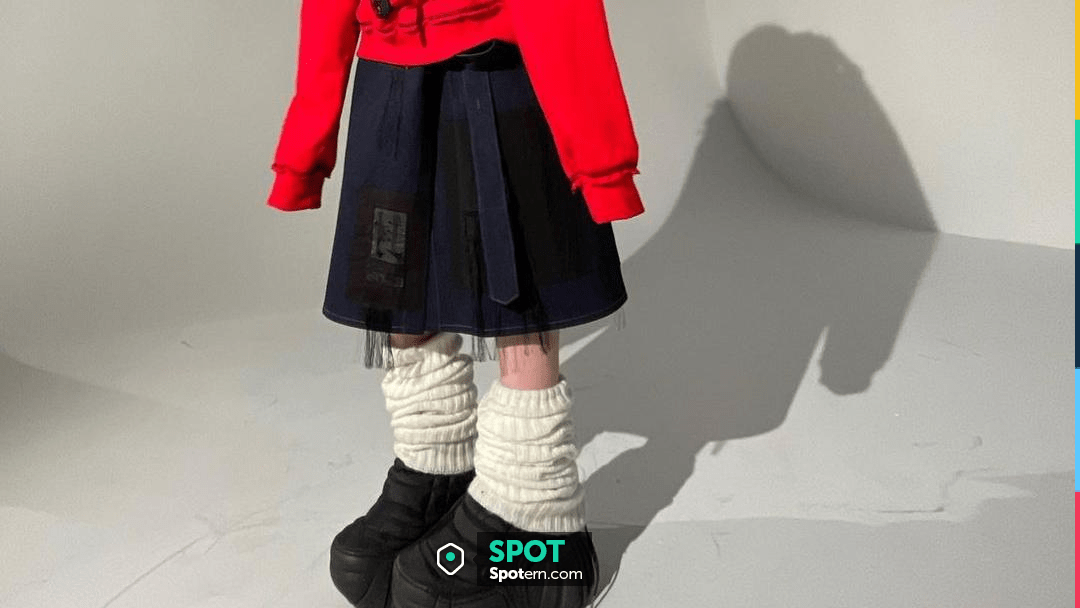 Swear Ex­ter­mi­na­tor boots worn by Billie Eilish on the Instagram ...