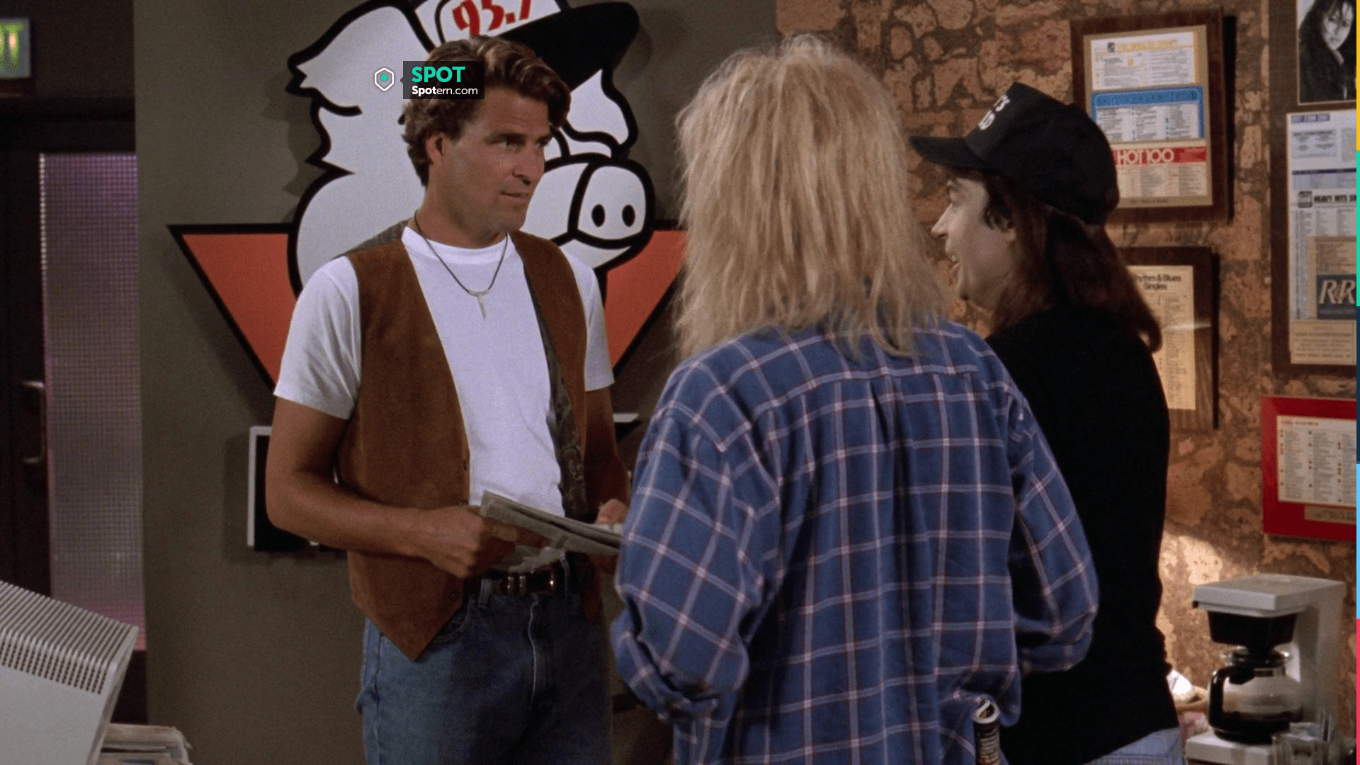 WPIG logo in Wayne's World 2 | Spotern