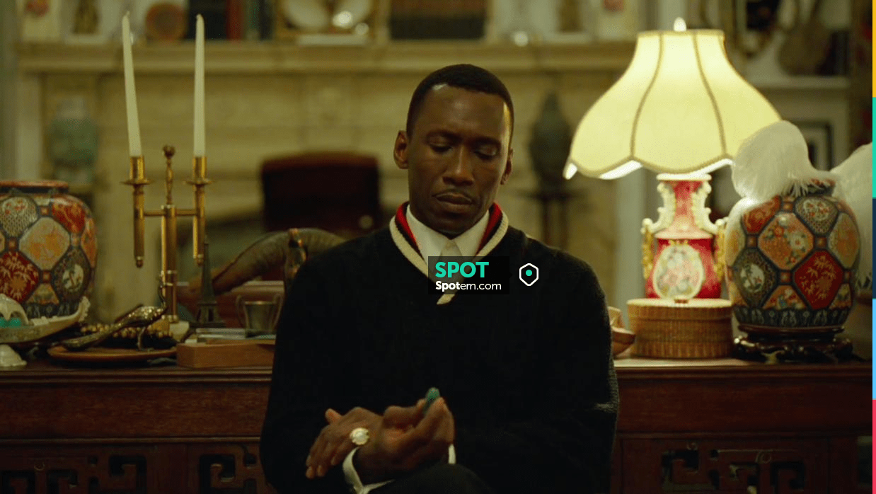 Suéter usado por el Dr. Donald Shirley (Mahershala Ali) como se ve en ...