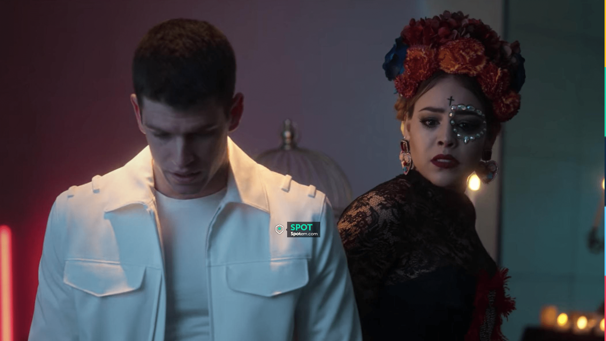 Elegant White Jacket worn by Guzmán (Miguel Bernardeau) in Elite ...