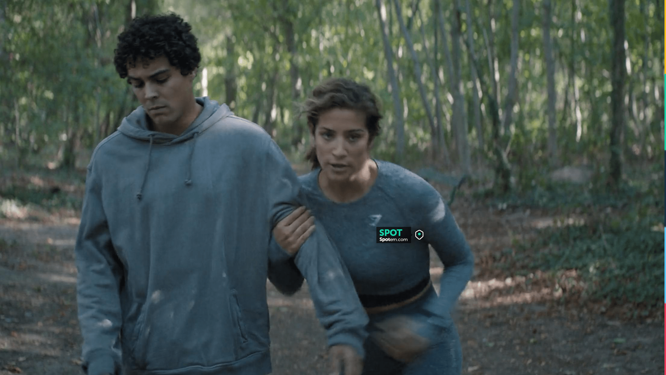 L'ensemble de survêtement gris Gymshark porté par Manon Azem dans le ...