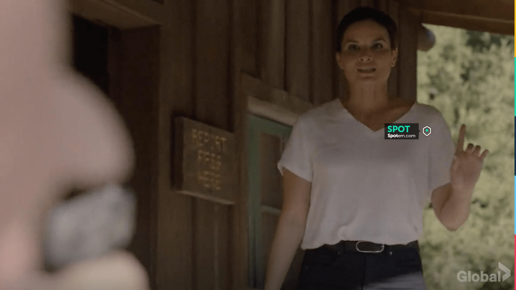 Agolde Thea V Neck Easy white T-Shirt worn by NCIS REACT Special Agent ...