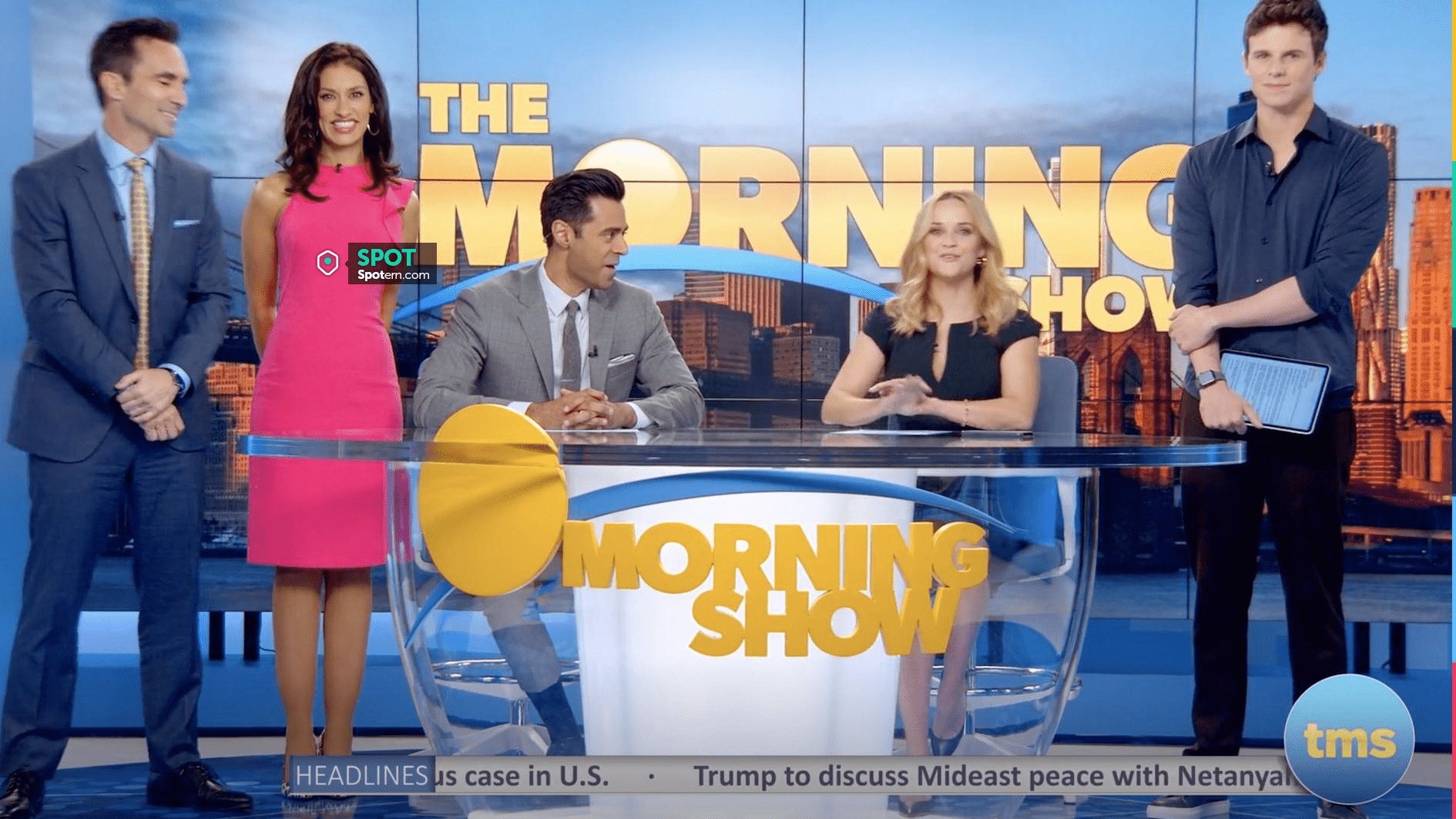 Black Halo Pabla Sheath Dress in pink worn by Alison Namazi (Janina ...