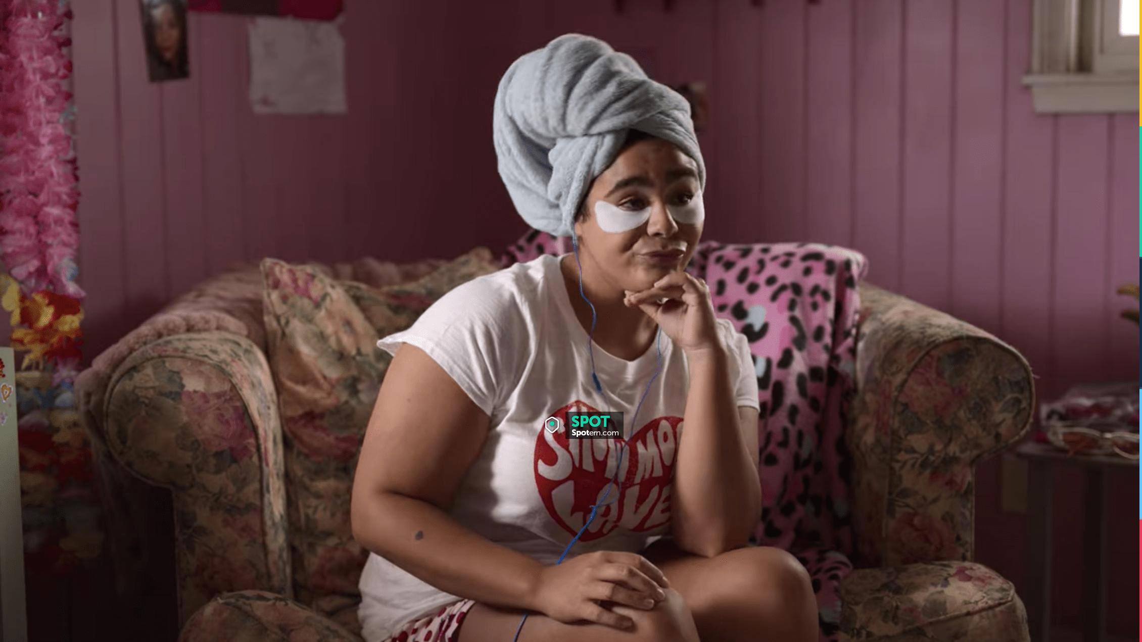 Show More Love heart T-shirt worn by Jasmine (Jessica Marie Garcia) as ...