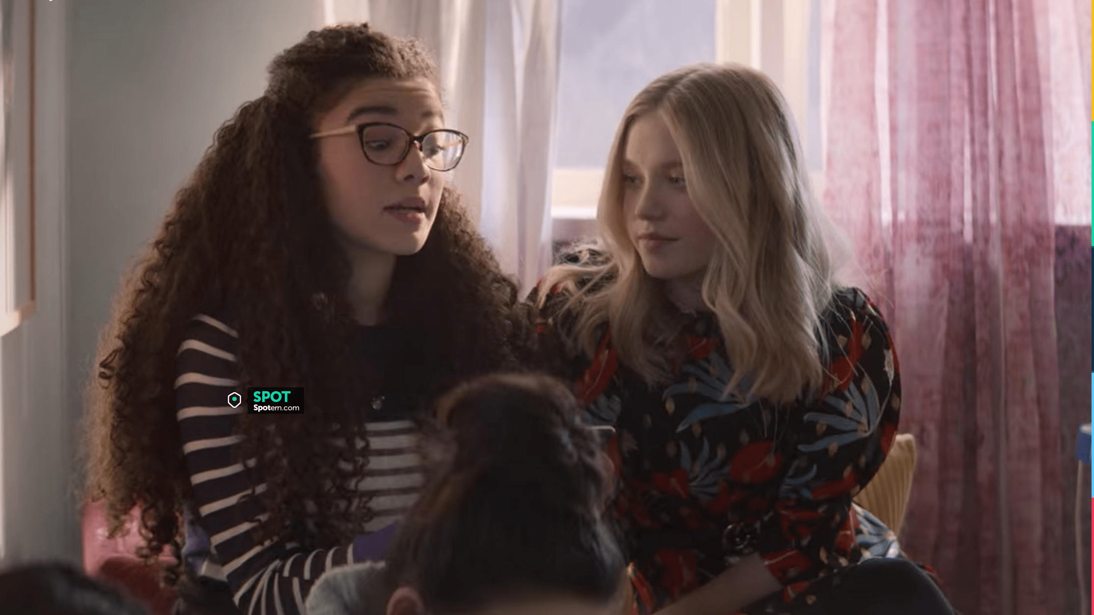 Rag & Bone Marissa Contrast Stripe Sweater worn by Mary-Anne Spier ...