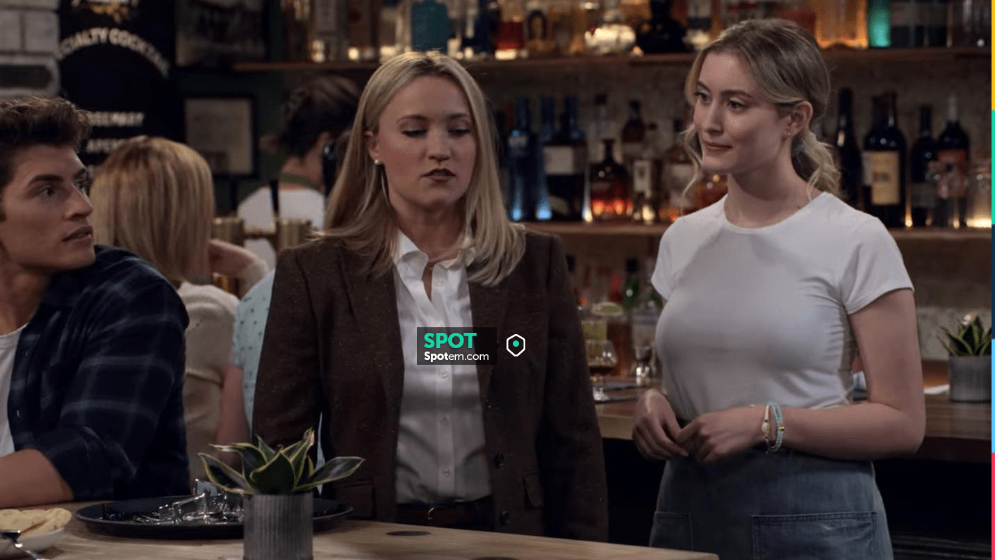 Brooks Brothers Petite Stretch Wool-Silk Tweed Jacket worn by Chelsea ...