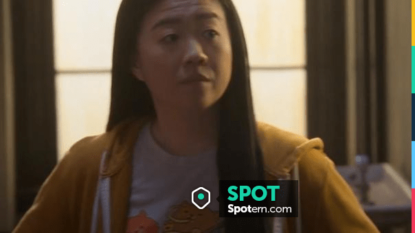 Cat and Ramen T-shirt worn by Alice Kwan (Sherry Cola) in Good Trouble ...