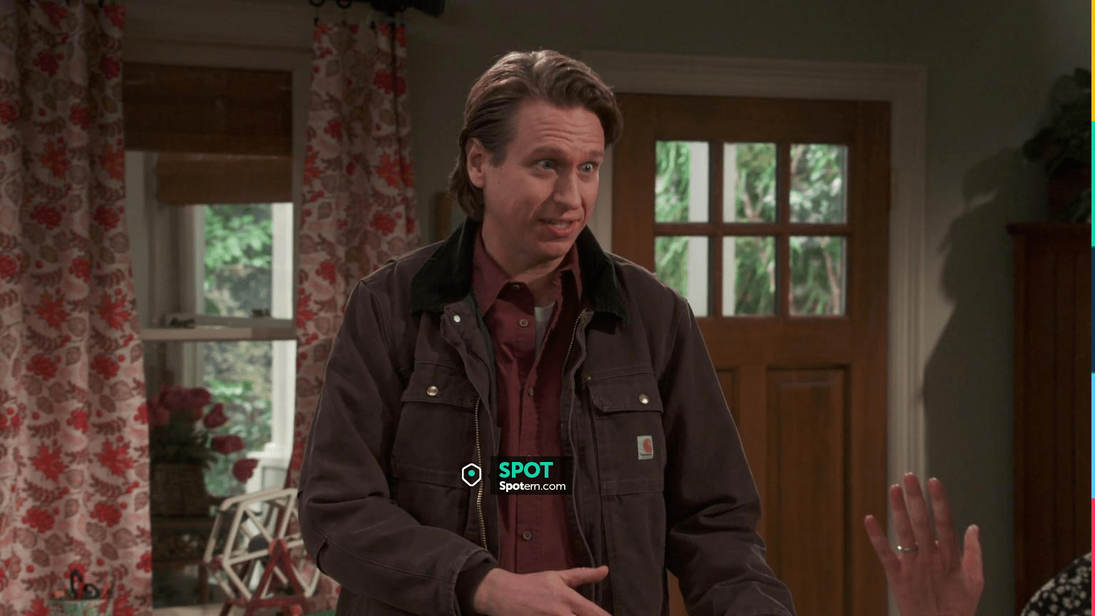 Carhartt jacket in brown worn by Tom Smallwood (Pete Holmes) as seen in ...