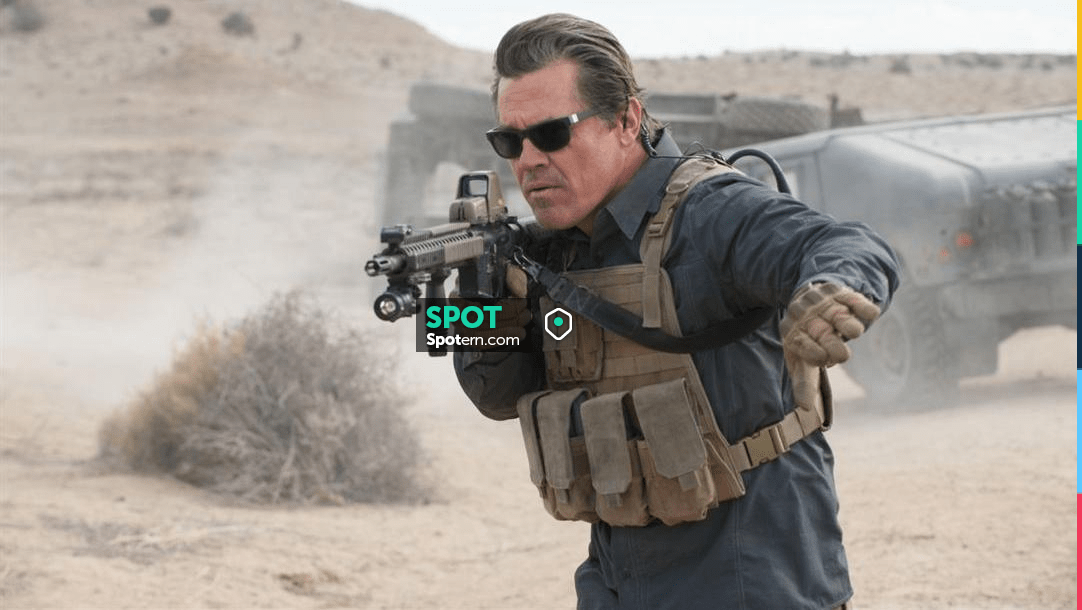 Tactical Compact Plate Carrier Vest worn by Matt Graver (Josh Brolin ...