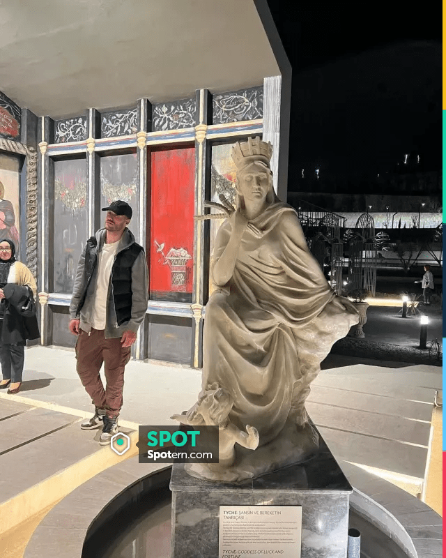 Nike Air Max sneakers by Munir Mohamedi on his Instagram account @muny1 ...