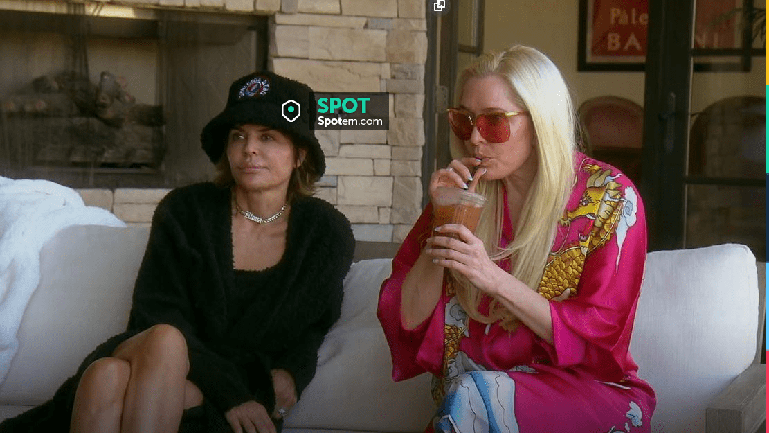 Grateful Dead Bucket Hat worn by Lisa Rinna as seen in The Real ...