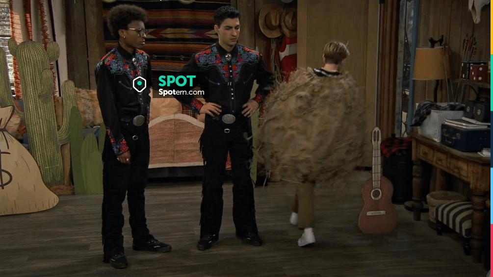 Scully Floral Embroidered Retro Western Shirt worn by Noah Lambert ...