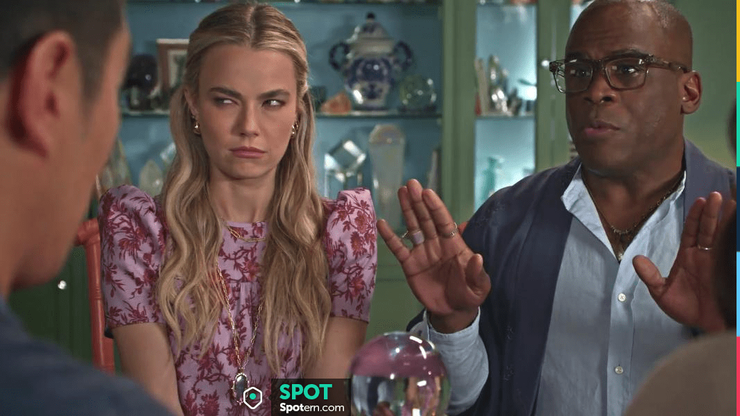 Kendra Scott Baroque Ella Gold Long Pendant Collar usado por Maggie ...