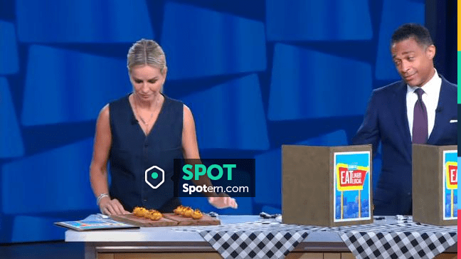 Ralph Lauren Roland Denim Vest worn by Jennifer Ashton as seen in Good ...