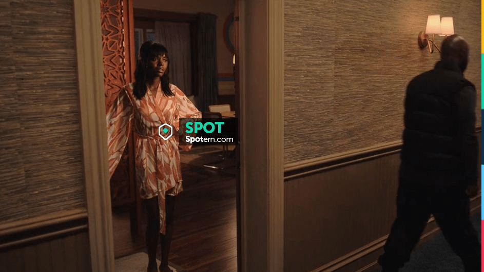 Diarrablu Mini Kimono worn by Zenzi Fullington (Ashleigh Murray) as ...