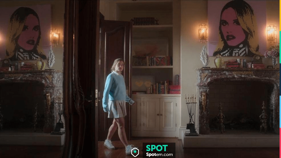 Chloe Lauren Leather Sneakers worn by Juliette Fairmont (Sarah ...