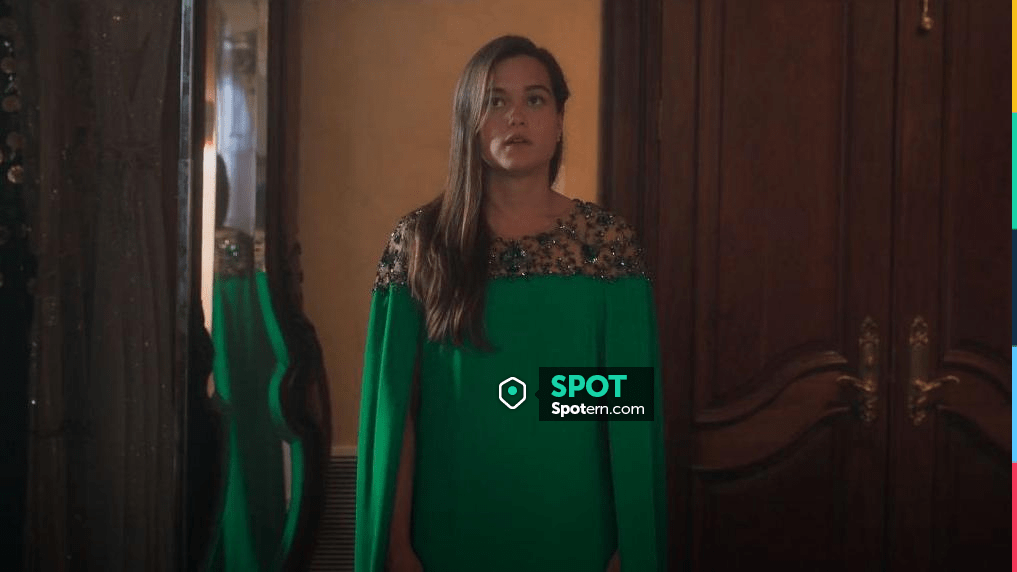 Marchesa Notte Embroidered Cape Dress worn by Juliette Fairmont (Sarah ...