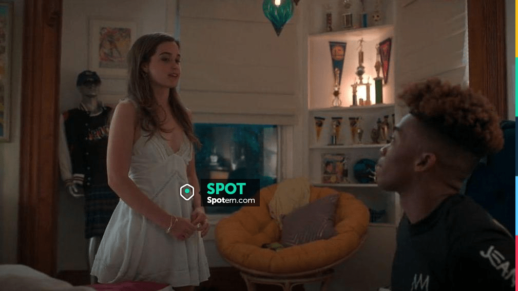 Urban outfitters Tiffany Dress worn by Juliette Fairmont (Sarah ...