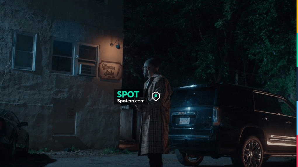 Scotch & Soda Structured Plaid Trench worn by Theo Burns(Phillip ...