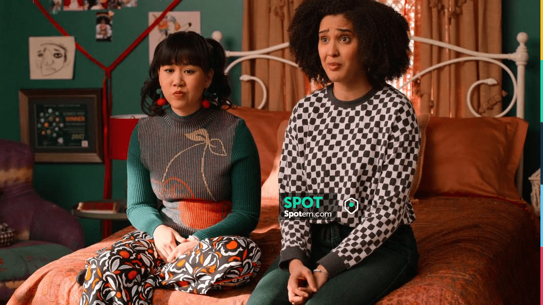 Splendid Margo Pullover usado por Fabiola Torres (Lee Rodriguez) como ...
