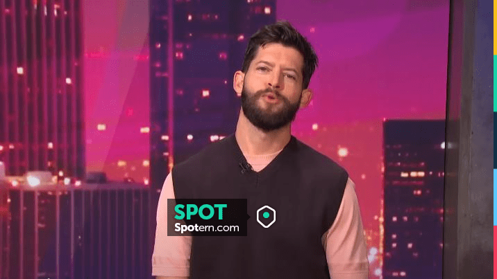Zara Knitted Waistcoat worn by Hunter March as seen in E! News Nightly ...