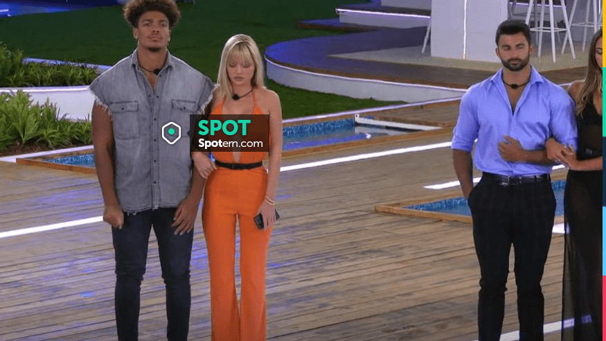 H&M Short-sleeved den­im shirt worn by Chad Robinson as seen in Love ...