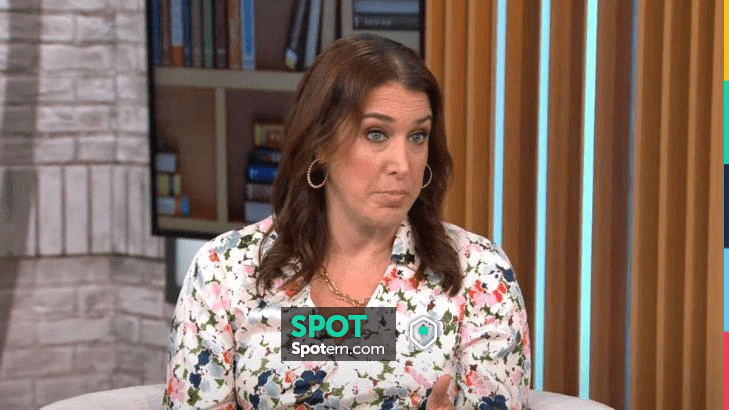 Cinq a Sept Rou Floral Print Wrap Blouse worn by Sarah Gelman as seen ...