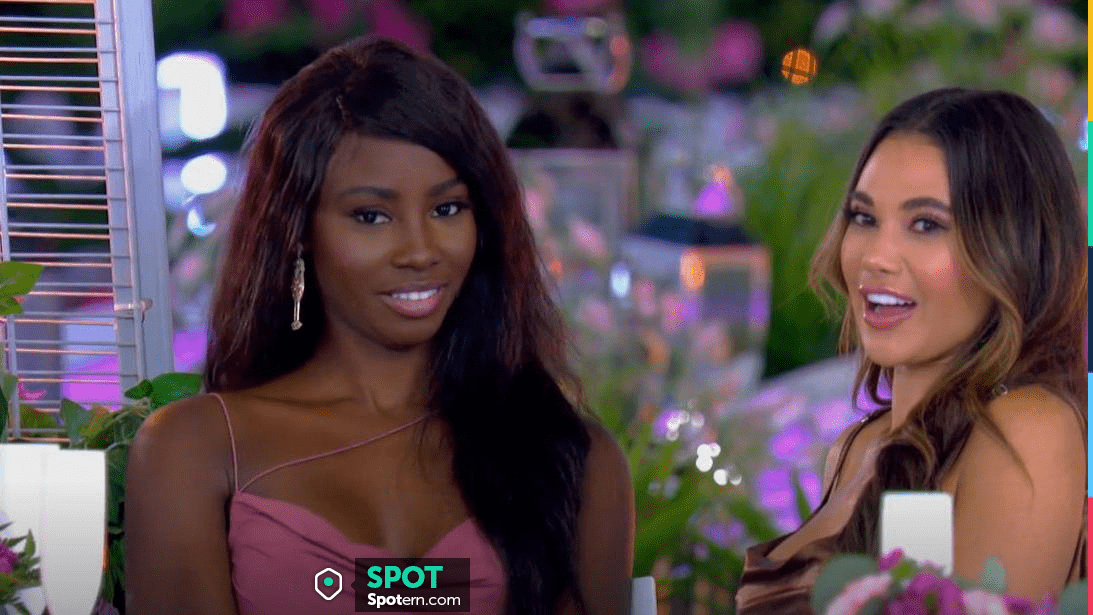 Oh Polly Feel So Close Vestido usado por Sereniti Springs como se ve en ...