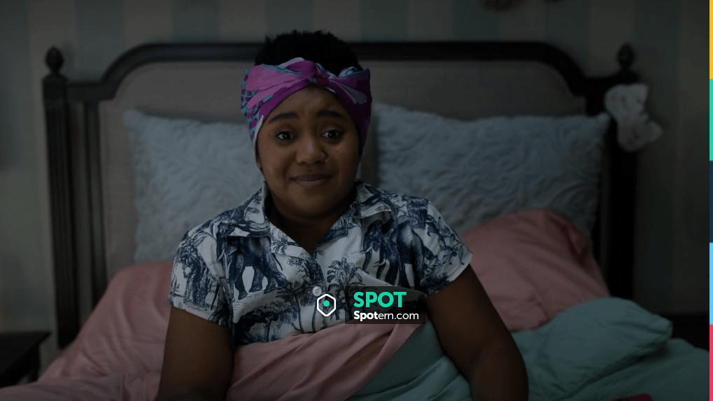 Anthem San Francisco Pajama Set Capri Safari Toile Luxe worn by Beth ...