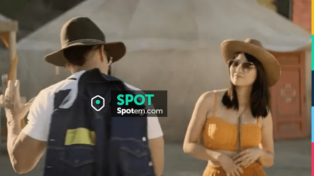 DEnim Jacket with yellow straps worn by Huck Dembo (Mark Wahlberg) in ...