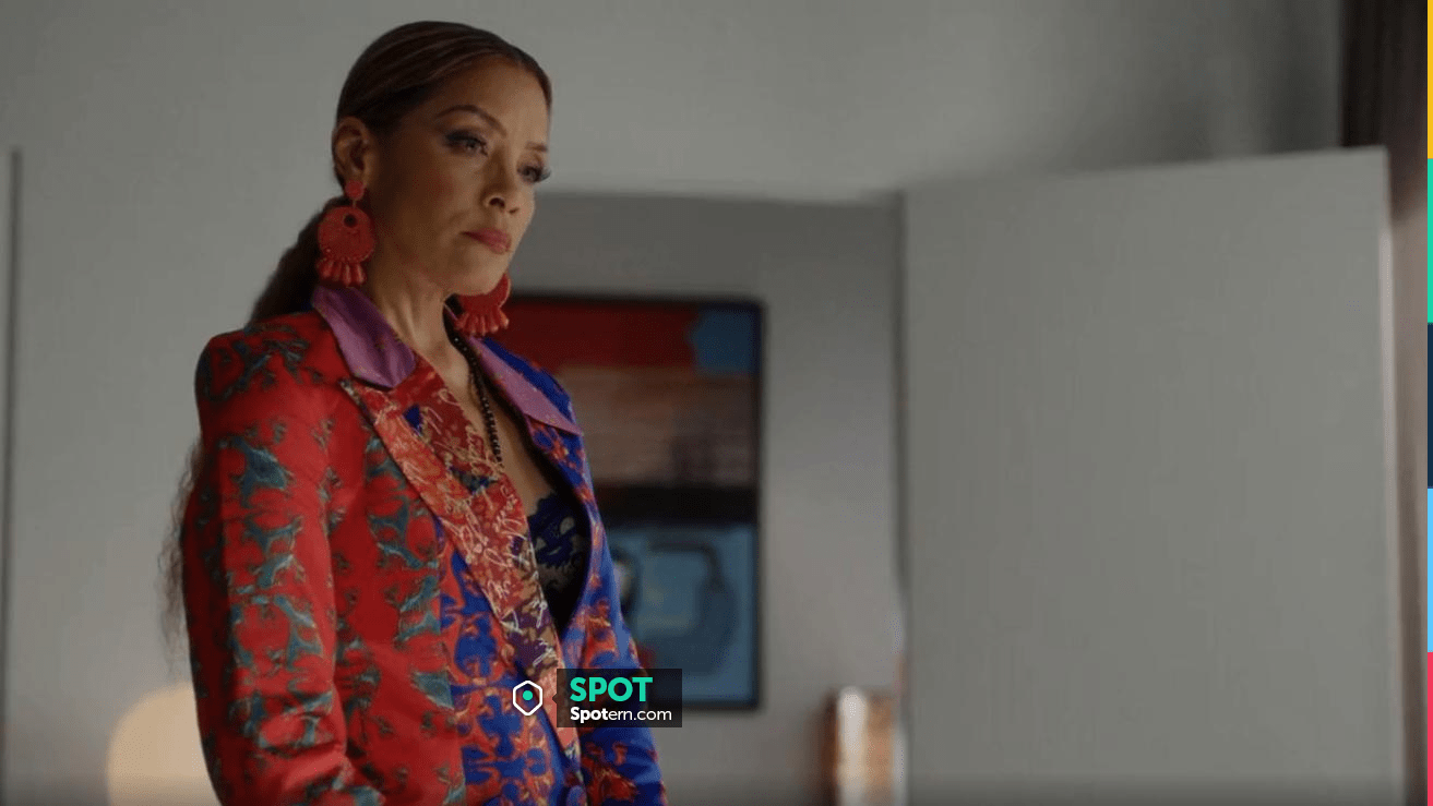 Lisa Folawiyo Lucky Asymmetric Patchwork Silk Blazer worn by Dominique ...