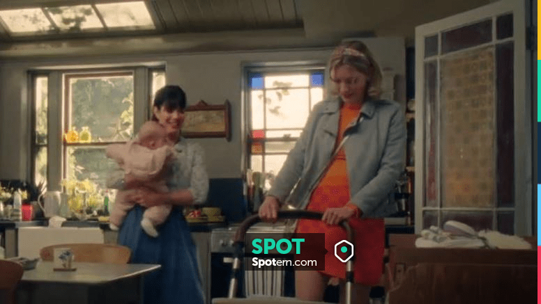 & Other Stories Crocheted Mini Skirt worn by Jennifer Cardew (Annabelle ...