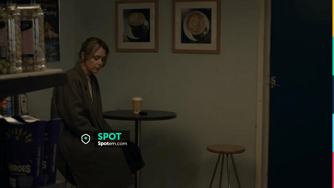 'S Max Mara Wool Coat worn by Jo (Keeley Hawes) as seen in Crossfire ...