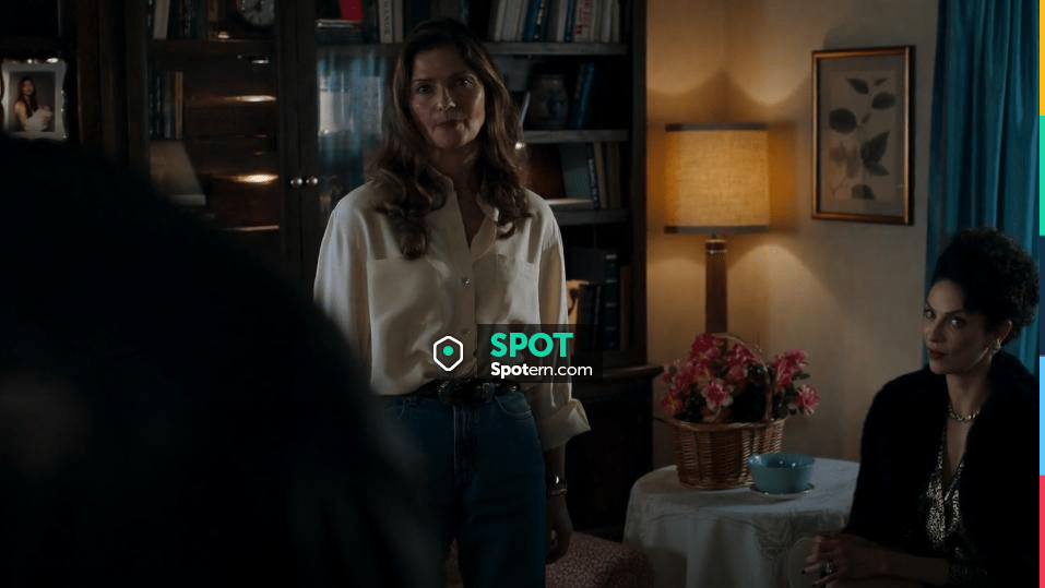 Ninety Percent Org Ctn SJ Dou­ble Pock­et Shirt worn by Jenny Rohr ...