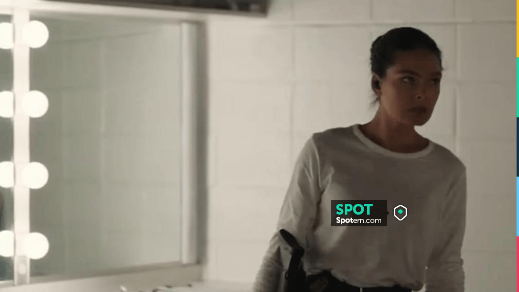 James Perse Long Sleeve Top worn by Special Agent Kristin Gaines (Alexa ...