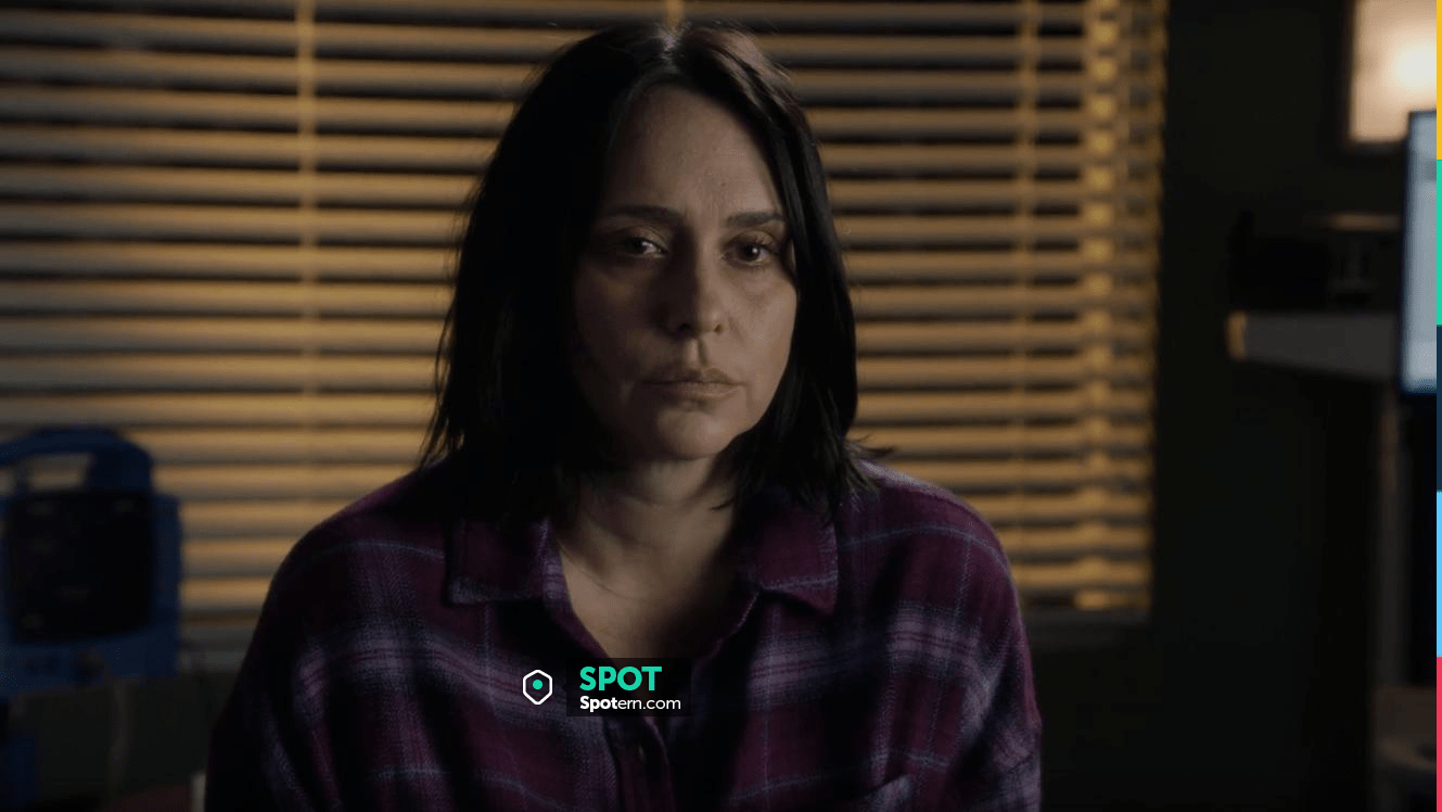 BP. Jess Plaid Shirt worn by Maddie Kendall (Jennifer Love Hewitt) as ...