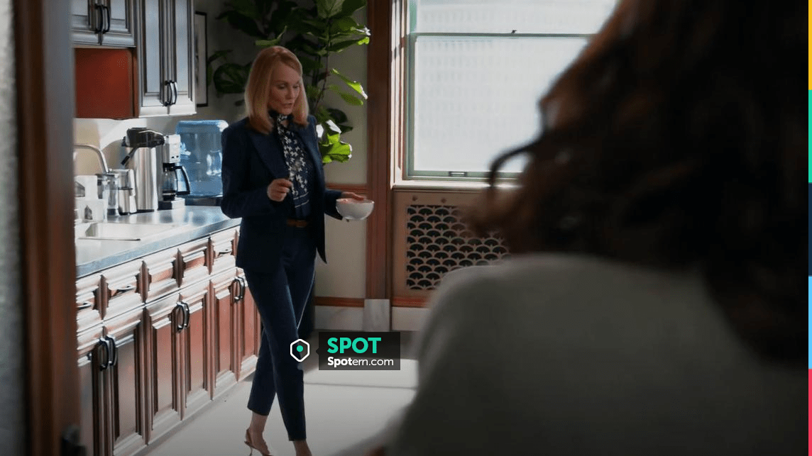 Altuzarra Henri Stitch Wool-Blend Pants worn by Lisa Benner (Marg ...