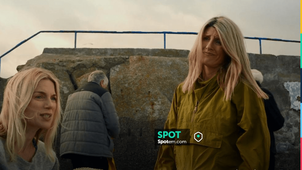 H&M Foldable Windbreaker worn by Eva Garvey (Sharon Horgan) as seen in ...