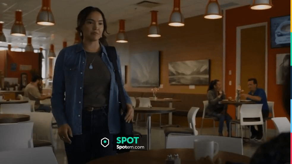 Mother The Looker in Tongue And Chic porté par Rosalind 'Roz' Friendly ...