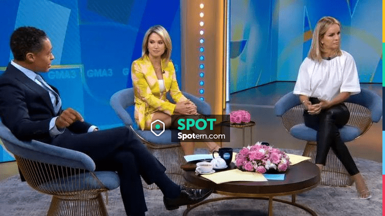 Guess Eco Rose Romance Short usado por Amy Robach como se ve en Good ...