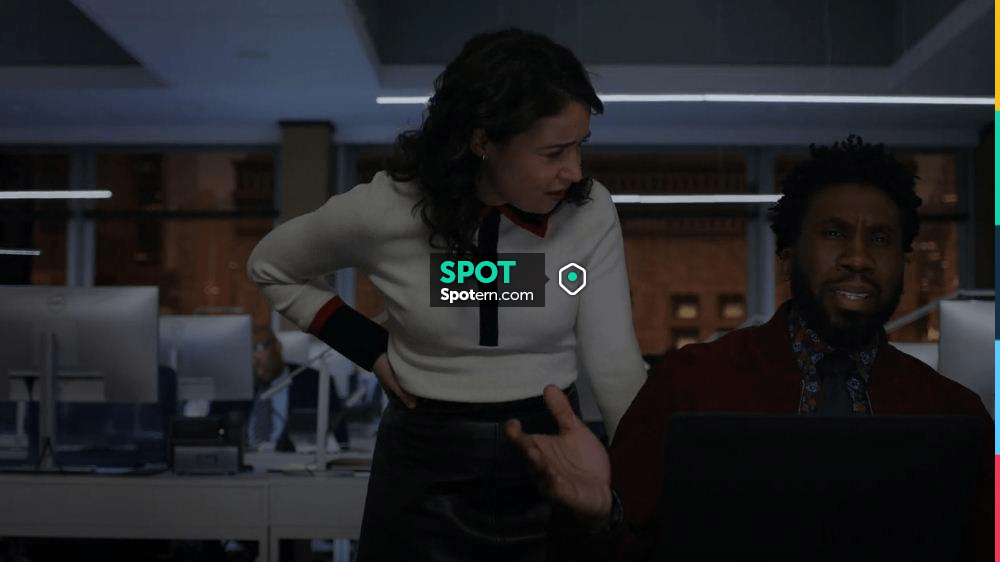 Alice + Olivia Pia Polo côtelé à manches longues porté par Marissa Gold ...