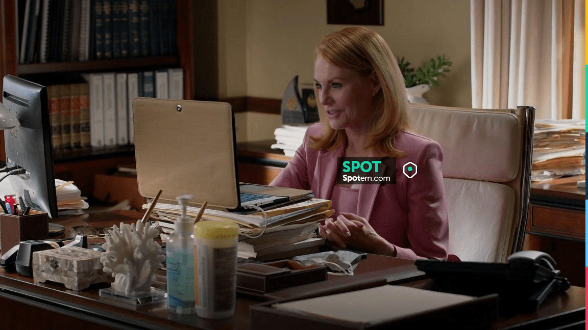 Max Mara Berlina Topstitch Wool Jacket worn by Lisa Benner (Marg ...