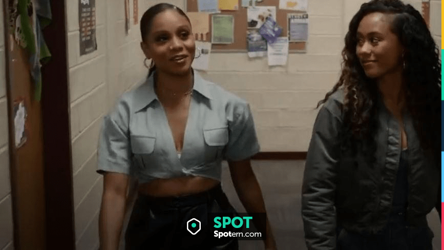 Alice and Olivia Conry Cuffed Leather Shorts worn by Simone Hicks ...