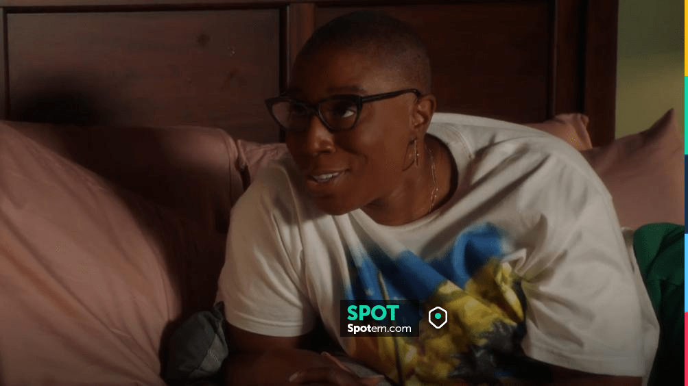 Aliette RE2054 T Shirt worn by Henrietta 'Hen' Wilson (Aisha Hinds) as ...