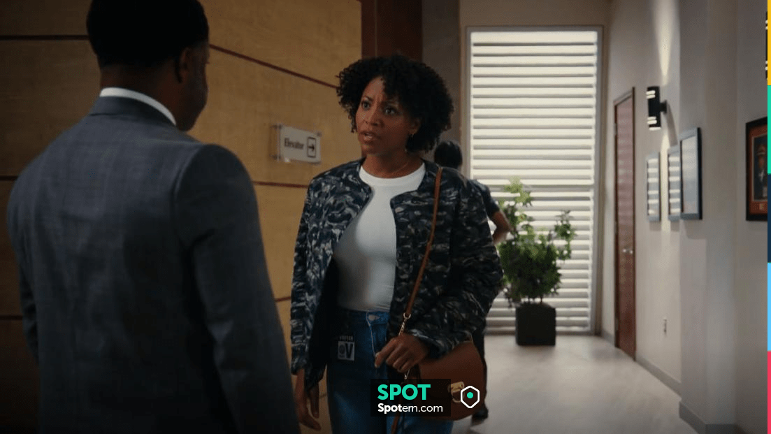 Aldo Glashen Crossbody porté par Jan Renley (Raven Dauda) vu dans ...