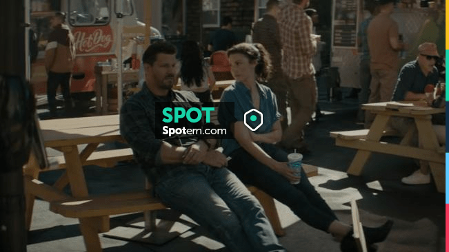 Xirena Channing Shirt worn by Mandy Ellis (Jessica Paré) as seen in ...