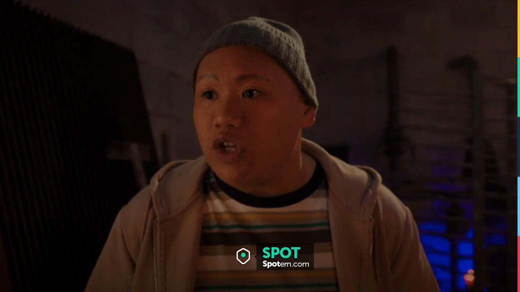 Levi's Oversized Tee Ringer Multi Tea worn by Reginald Baskin (Jacob ...