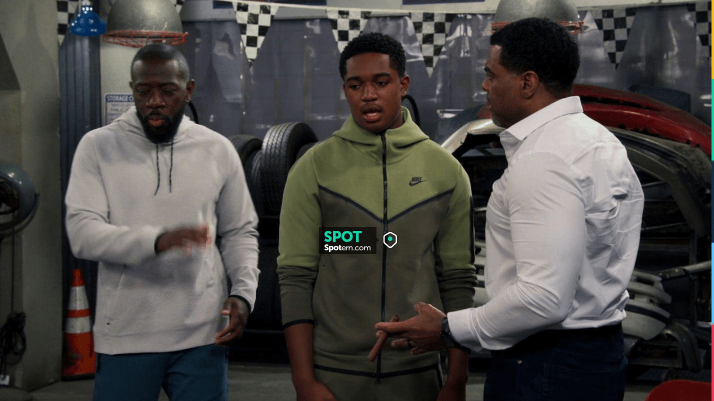 Nike Sportswear Tech Fleece worn by Peter (Issac Ryan Brown) as seen in ...
