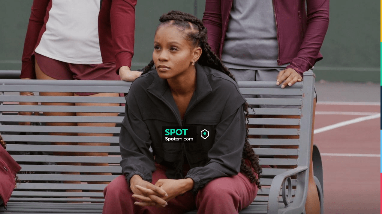 Open Edit Crop Utility Jacket worn by Simone Hicks (Geffri Maya ...